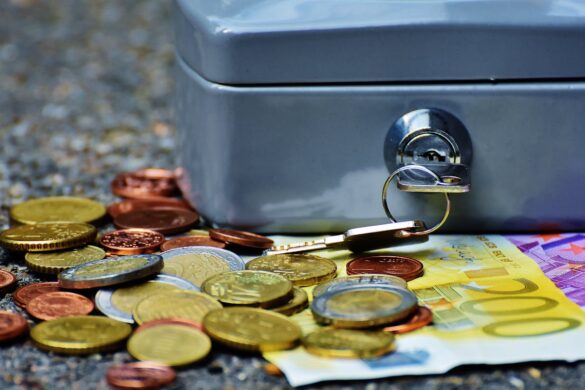 Dit zijn de regels voor geld meenemen in het vliegtuig per persoon ...